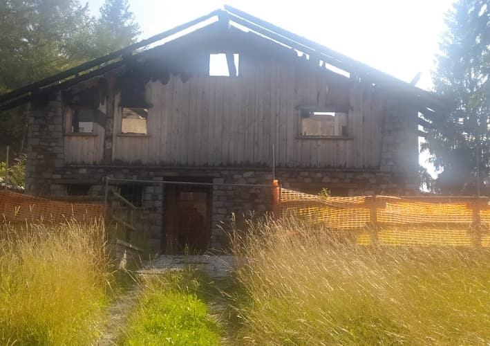 Il recupero dello storico rifugio Loa divide Berzo Demo | Gazzetta ...