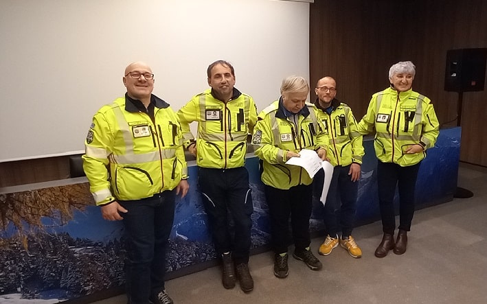 Presentato a Ponte di Legno il corso di soccorritore esecutore ...